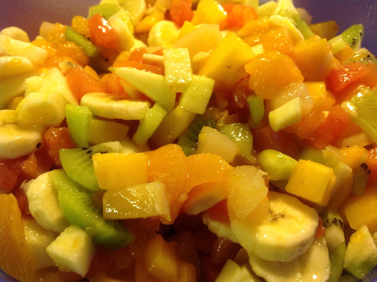 Joulunmakuinen hedelmäsalaatti | | Soppa365